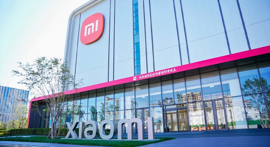 Xiaomi Group reached a record high stock price of HK$37.65 in Hong Kong ...