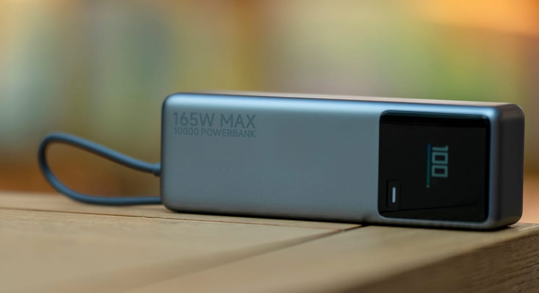 Xiaomi self-contained 165W powerbank 10000 launched: Key features and ...